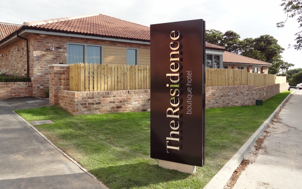 Totem Signs, Retail Park & Business Park Totem Signs - Sign Systems UK