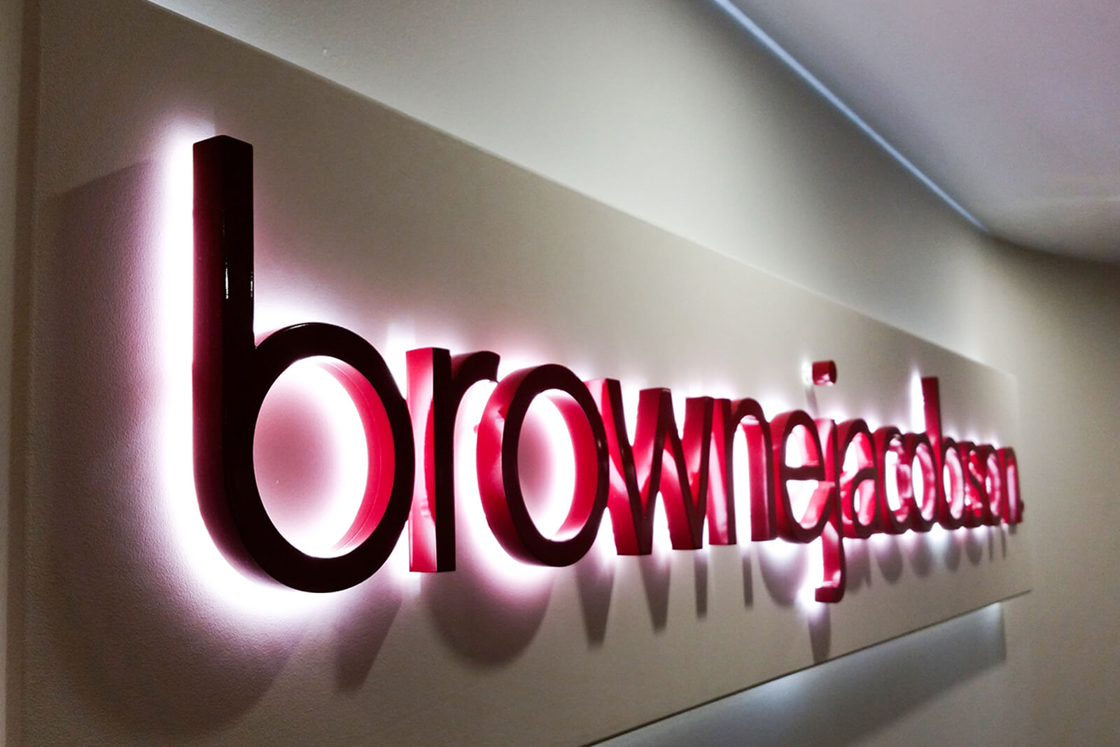 Architectural Lettering & Architectural Signage - Sign Systems UK