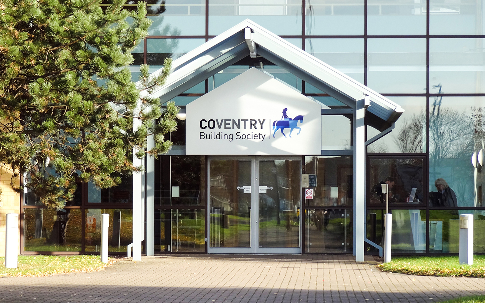 Tray Signs & Aluminium Tray Signs | Sign Makers Sign Systems UK