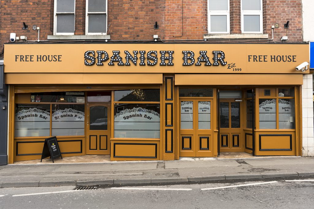 Tray Signs & Aluminium Tray Signs | Sign Makers Sign Systems UK