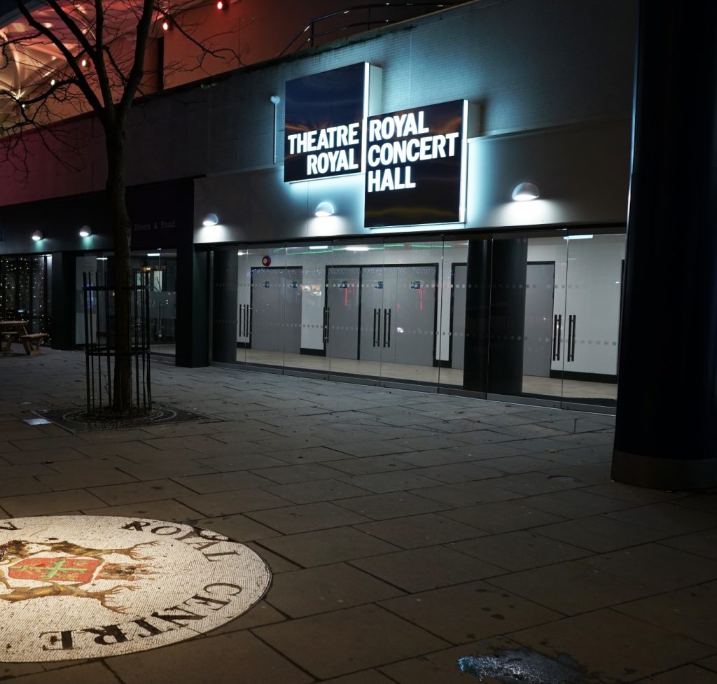 Signs Nottingham, Signs Derby, Midlands Sign Makers - Sign Systems UK