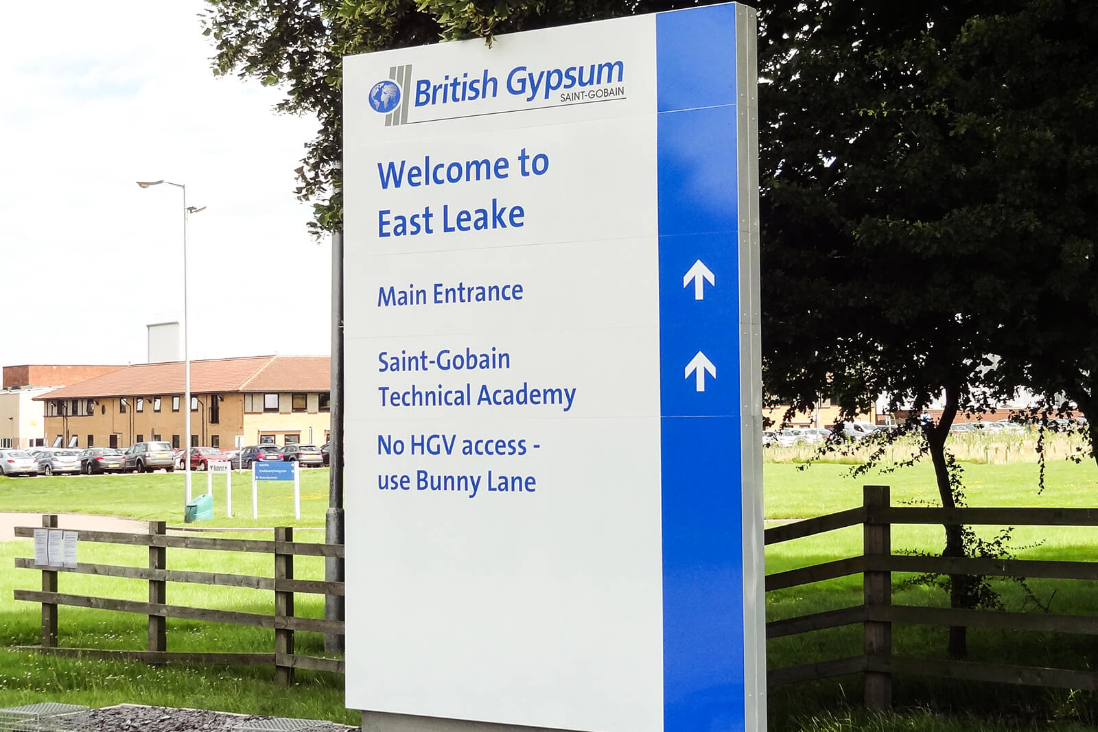 Wayfinding Signs, Wayfinding Systems & Door Signs - Sign Systems UK